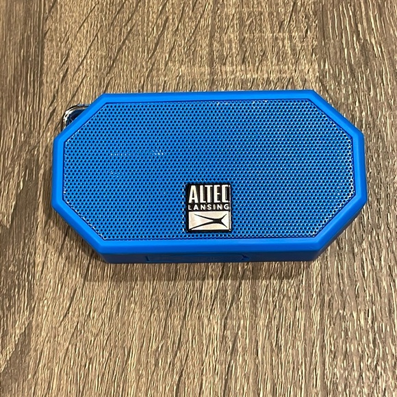 Altec Lansing | Portable Audio & Video | Altec Lansing Mini H2o ...
